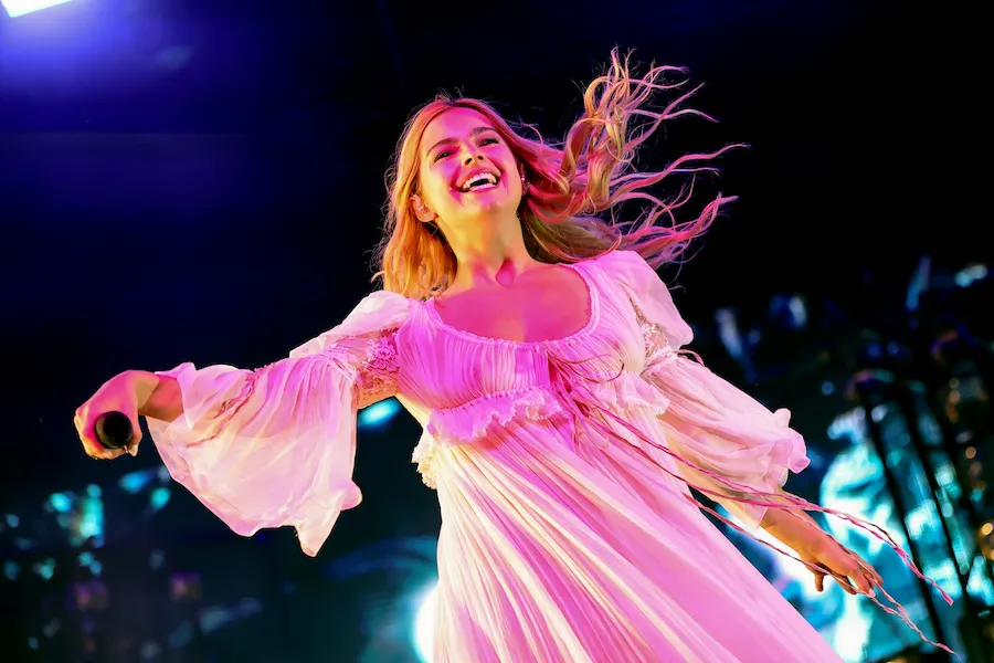 TRACK BY TRACK: Addison Rae's 'Addison' | Young Hollywood