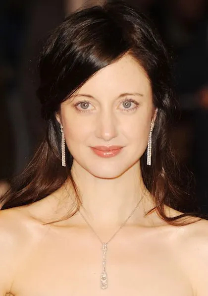 One to Watch: Andrea Riseborough | Young Hollywood