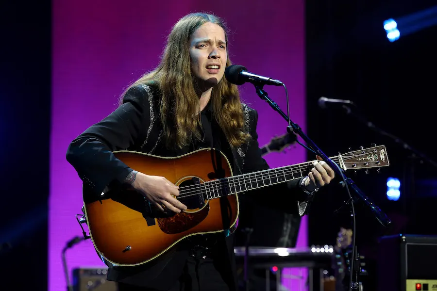 ARTIST SPOTLIGHT: Billy Strings | Young Hollywood