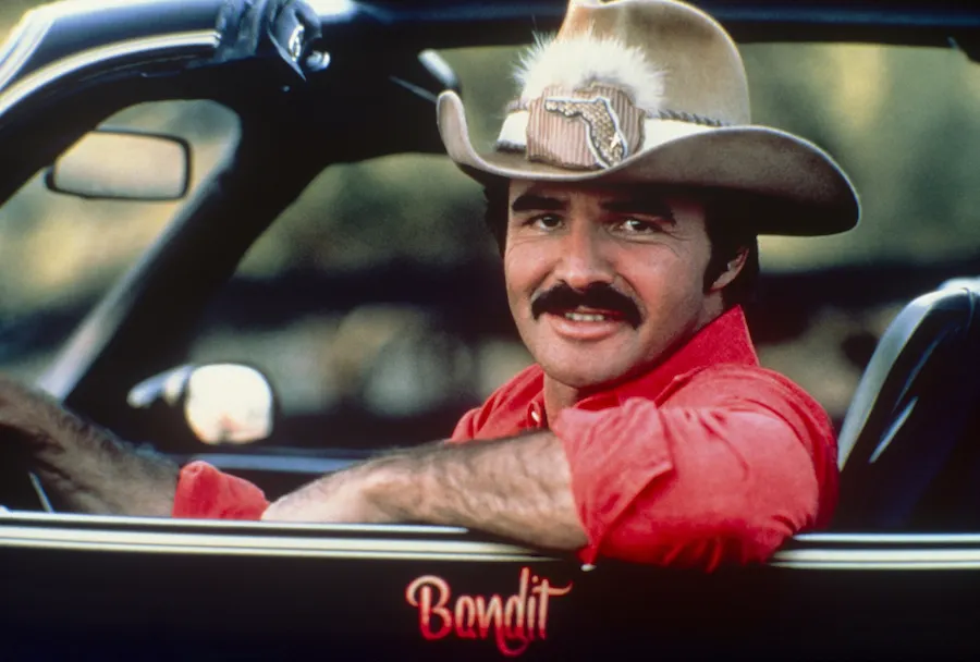 Hollywood Remembers the Legendary Burt Reynolds | Young Hollywood