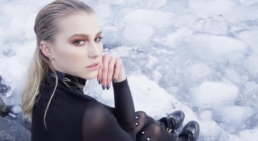 ARTIST TO WATCH: LEX | Young Hollywood