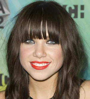 Carly Rae Jepsen dating music newcomer | Young Hollywood