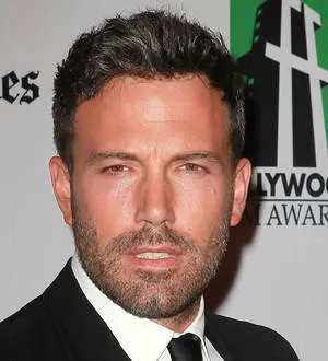 Ben Affleck remembers late Rwandan politician | Young Hollywood