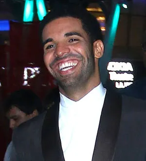 Drake roasts comedian over impression | Young Hollywood