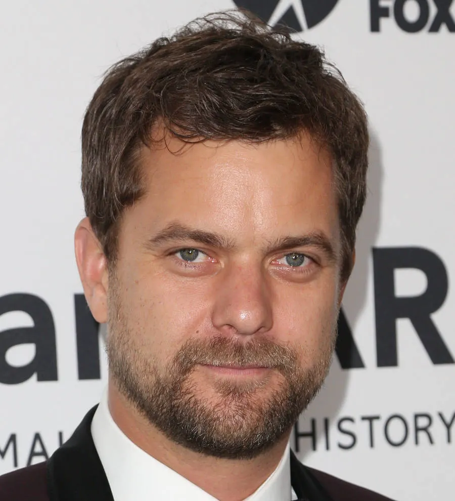 Joshua Jackson making Off Broadway debut | Young Hollywood