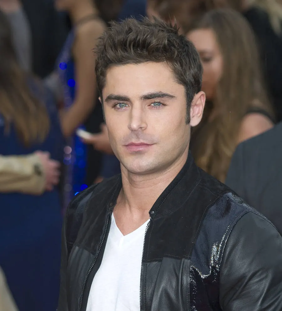Zac Efron and Chris Hemsworth to present MTV Movie Awards | Young Hollywood