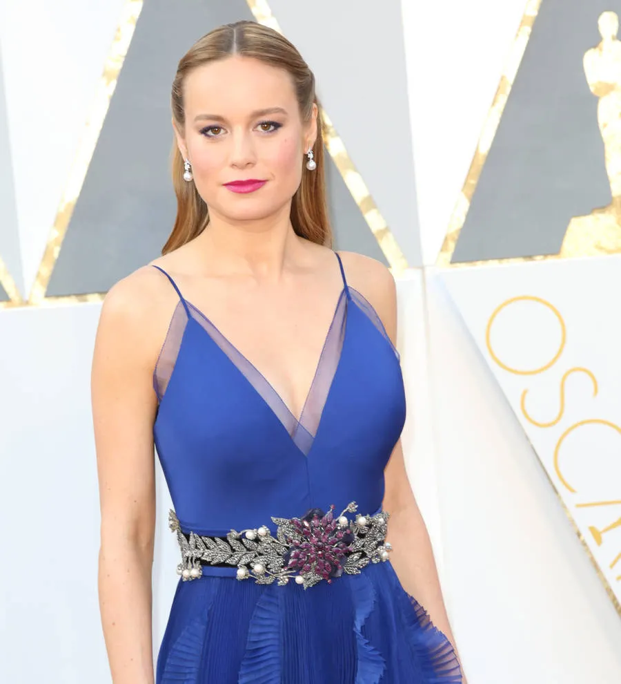 Brie Larson apologises for controversial dolphin photo | Young Hollywood