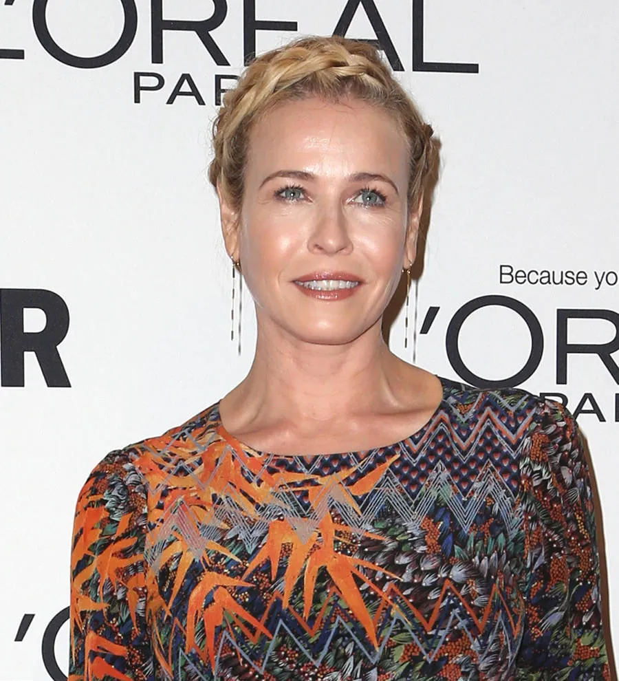 Chelsea Handler and Lena Dunham donate to Oakland fire fund | Young ...