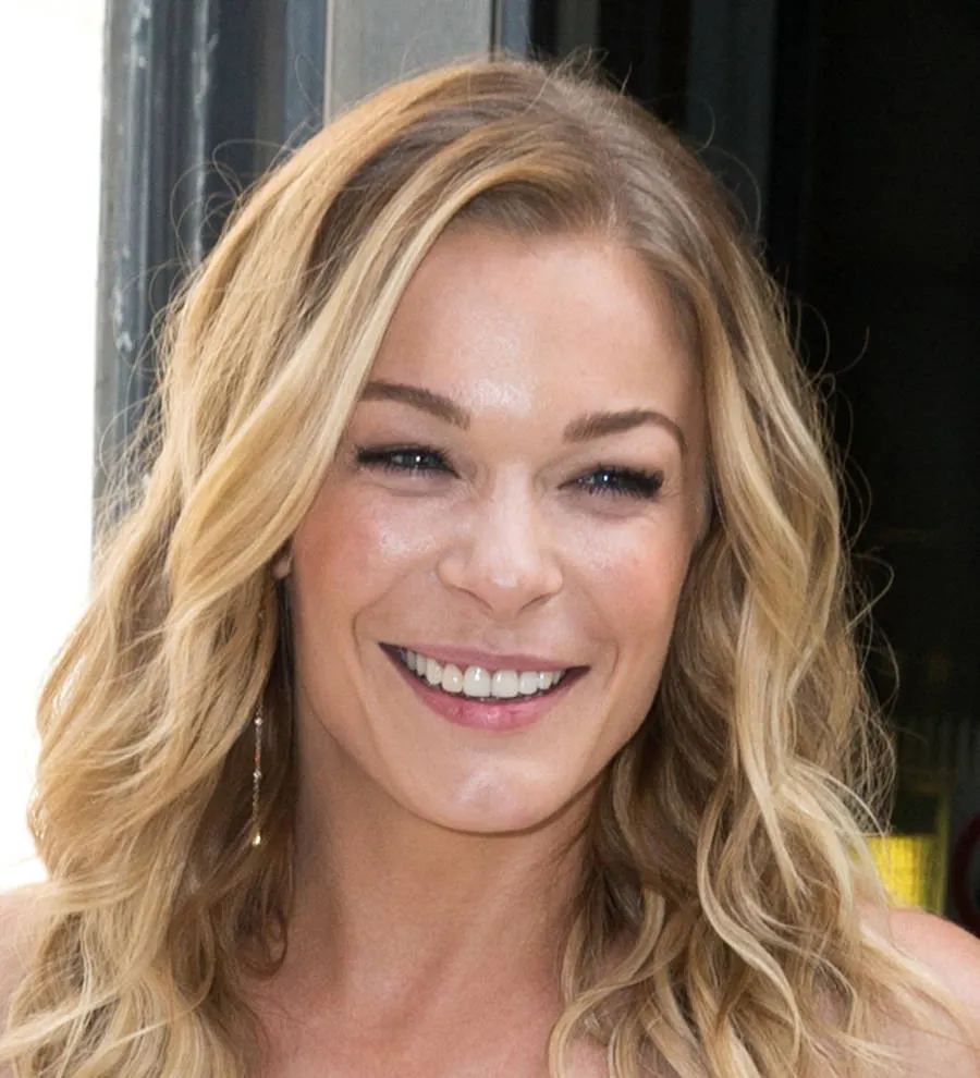 LeAnn Rimes almost missed first Grammy Awards ceremony | Young Hollywood