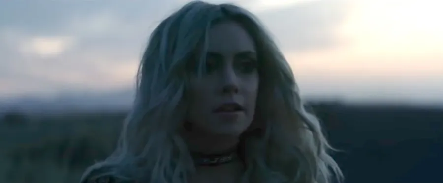 ARTIST SPOTLIGHT: Ruelle | Young Hollywood