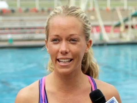 Diving Practice With The Stars of "Splash" | Young Hollywood